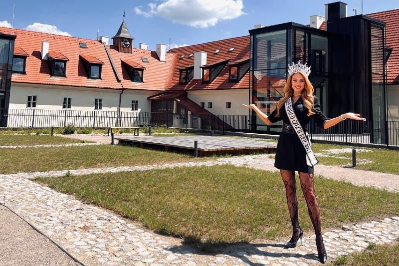 CREDITAS Group | V Jinonickém zámečku se zabydlí nová Miss